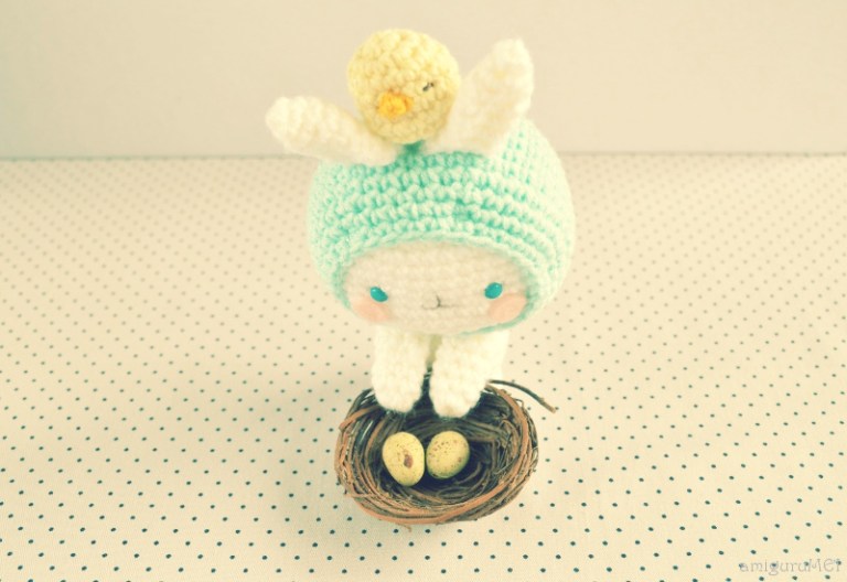 Free Easter amigurumi pattern: Haru-chan and baby Chioux – amiguruMEI