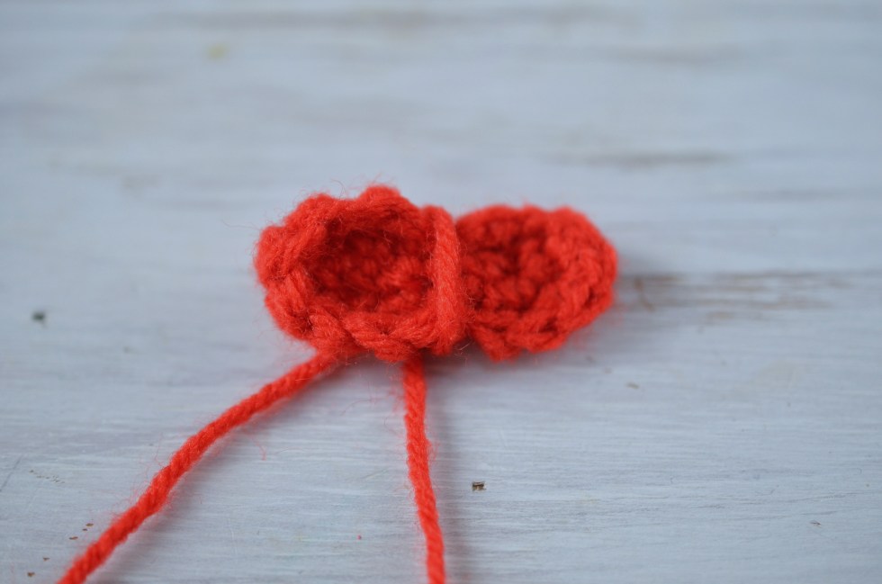 Hello Kitty Crochet bow tutorial – amiguruMEI