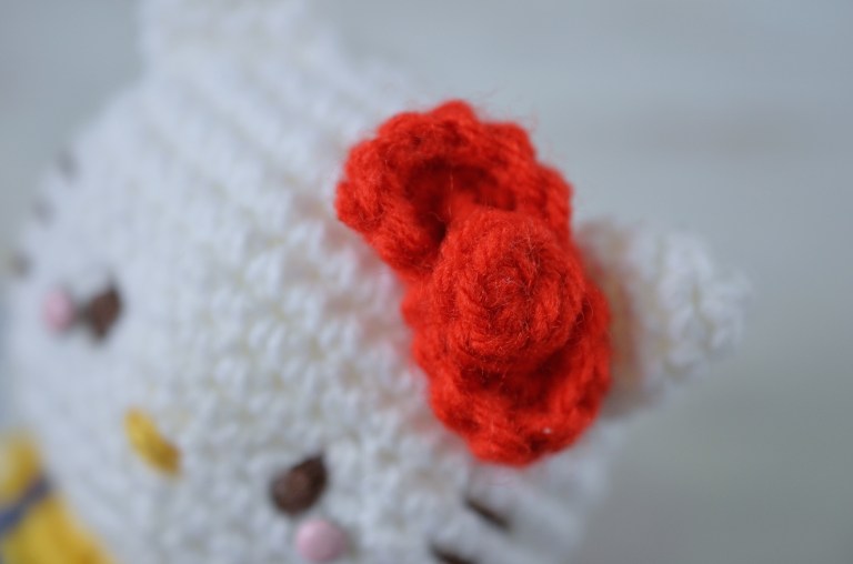 Hello Kitty Crochet bow tutorial – amiguruMEI