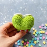 Free pattern: Keroppi – amiguruMEI